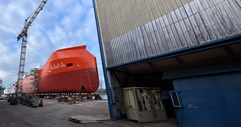 Asia Cement No 9 – Lars Lovik AB
